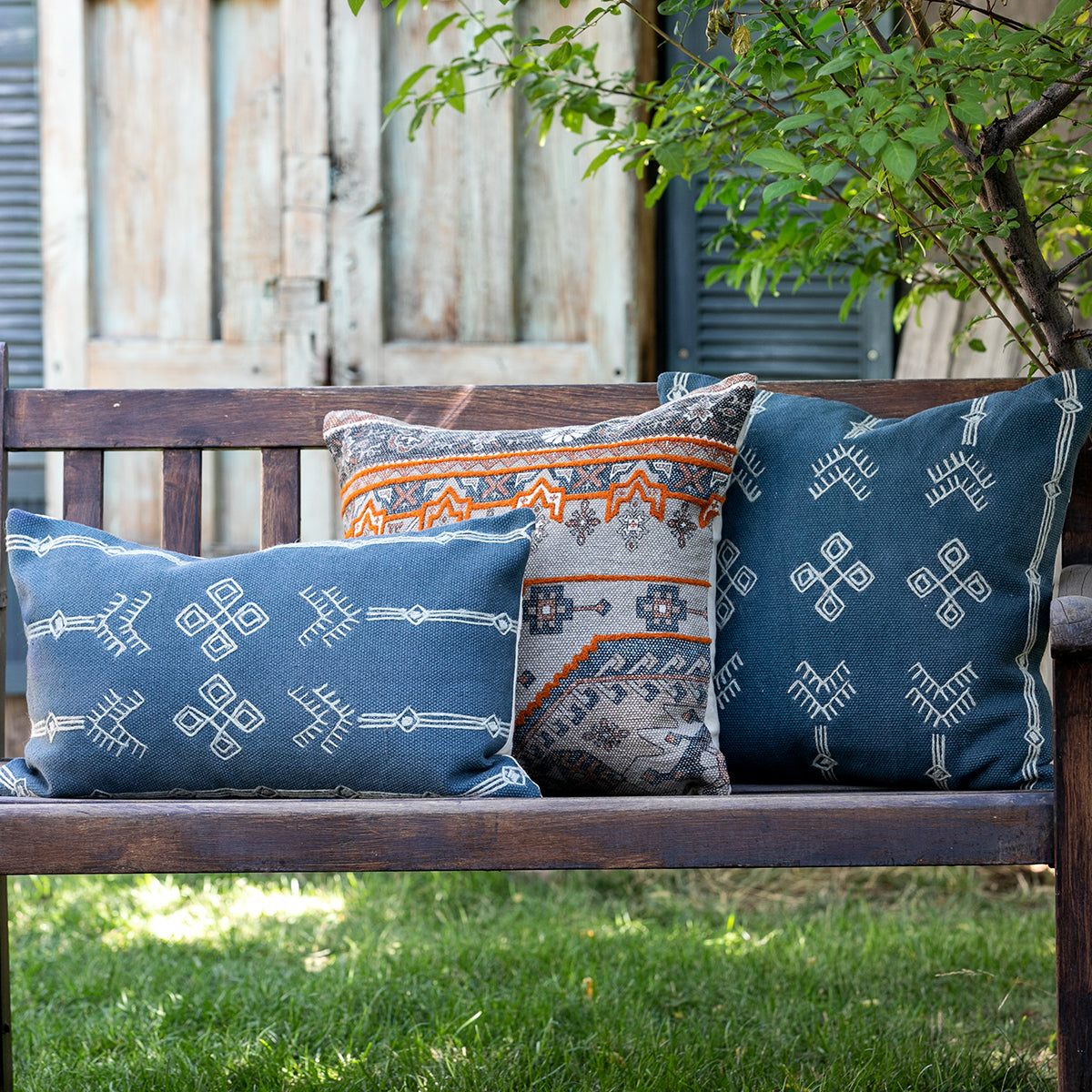 Cotton Cushions – Fibre by Auskin (USA)